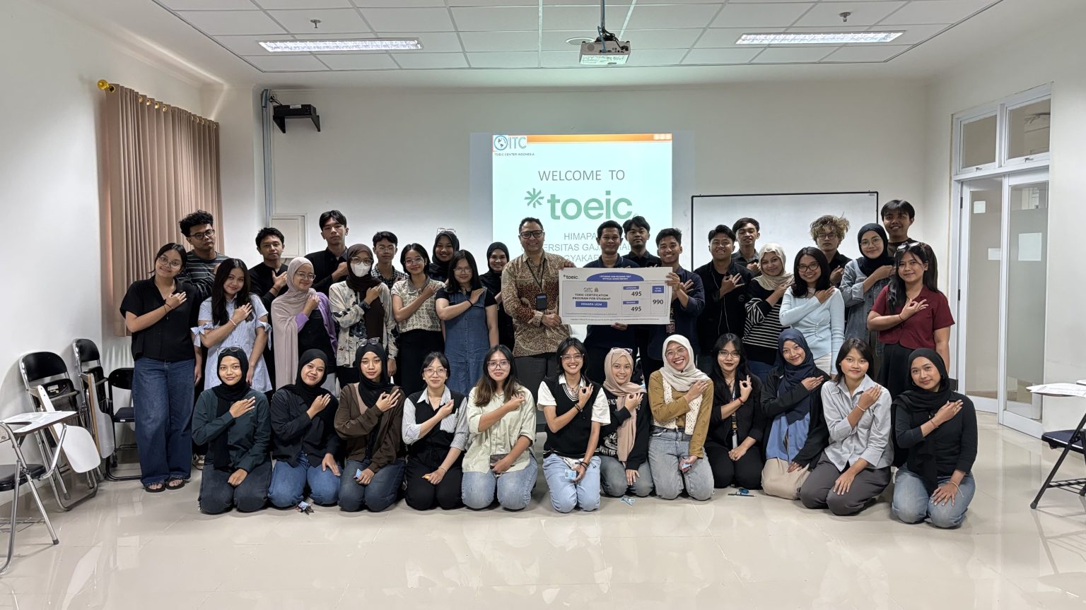 HIMAPA FIB UGM Organizes TOEIC Test to Strengthen Student Organizations ...